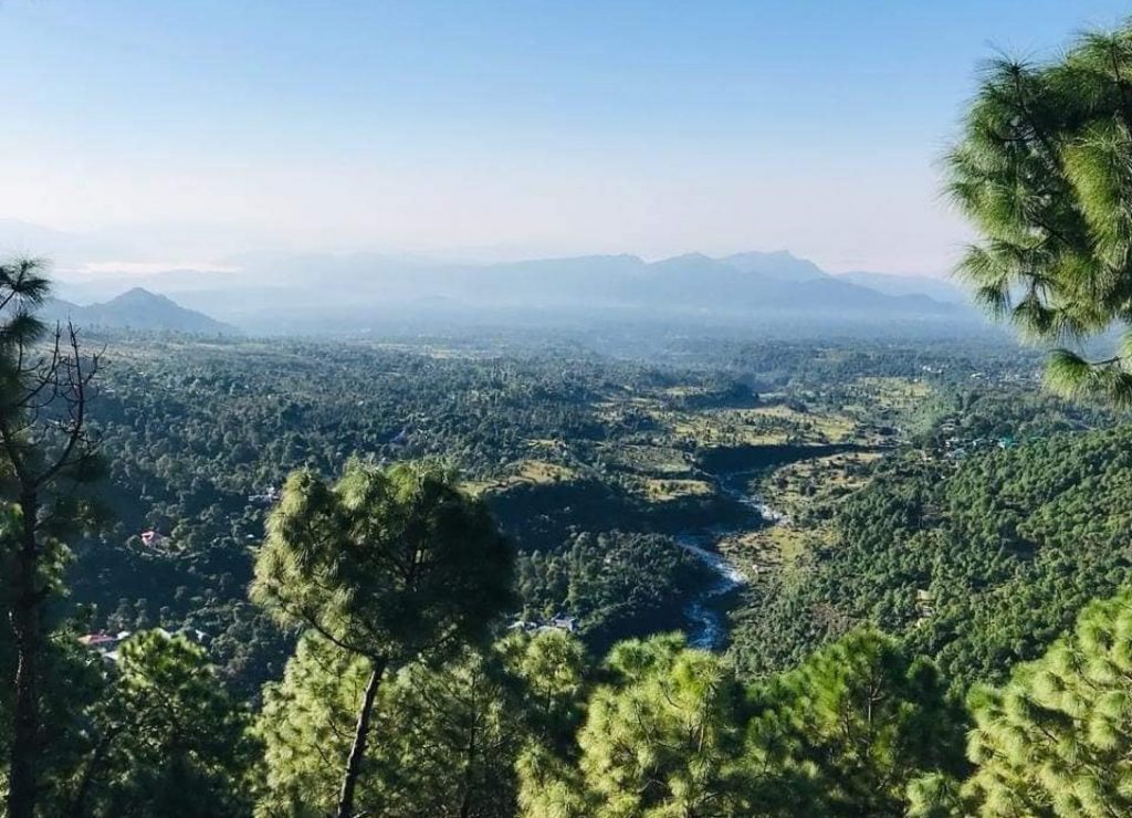 Linger, Earth House, Palampur Homestay